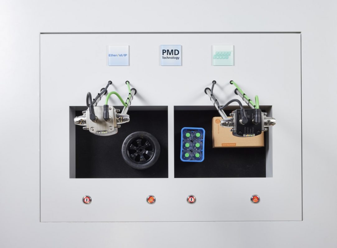 DB0014-B - Industrial imaging - 3D sensors - ifm Exhibitions